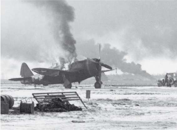 New Year’s Day 1945: New Blows against the Allies - The Ardennes, 1944 ...